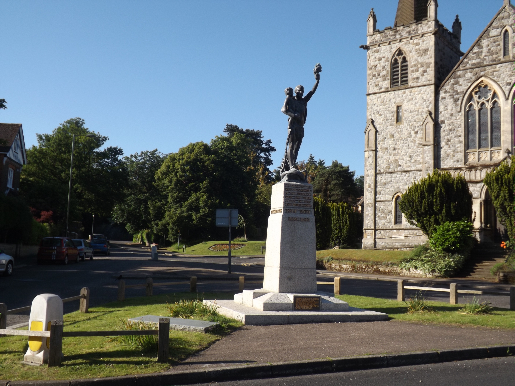 Reigate and Redhill - War Memorials Online